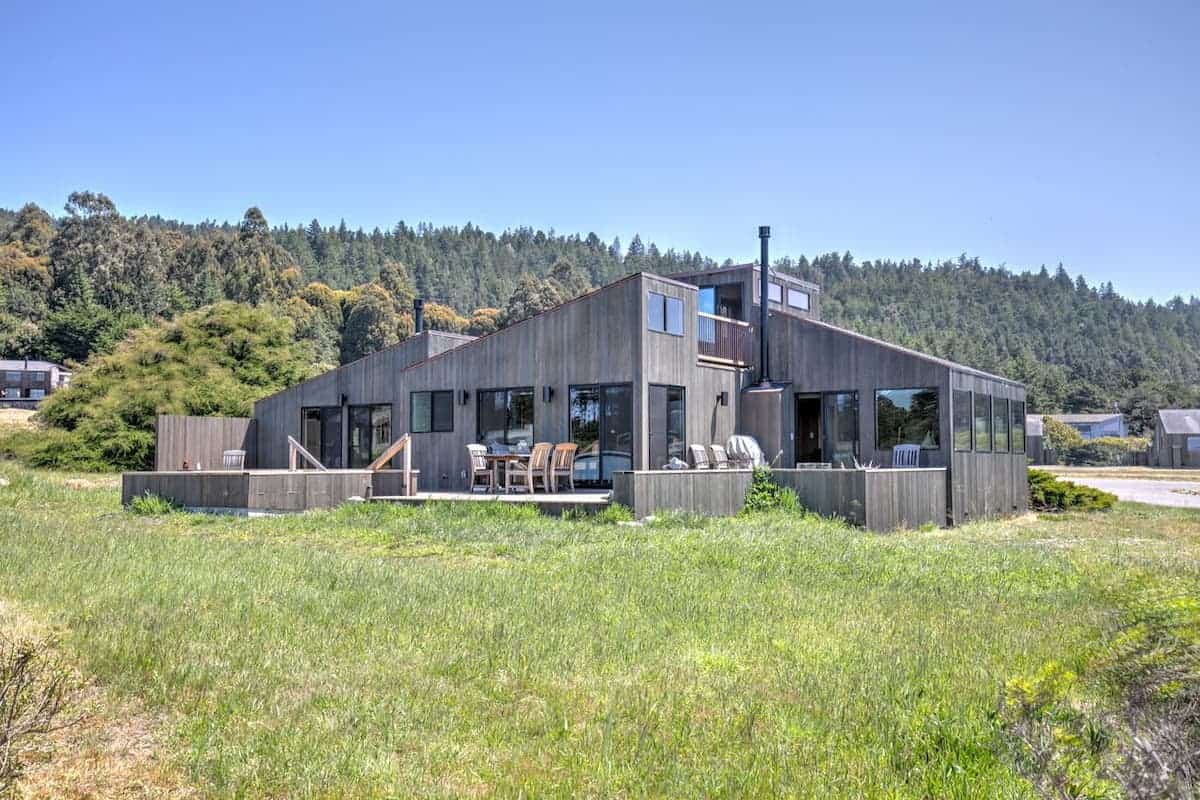 7 Best Sea Ranch Airbnbs for a Beautiful Stay Along the PCH ...