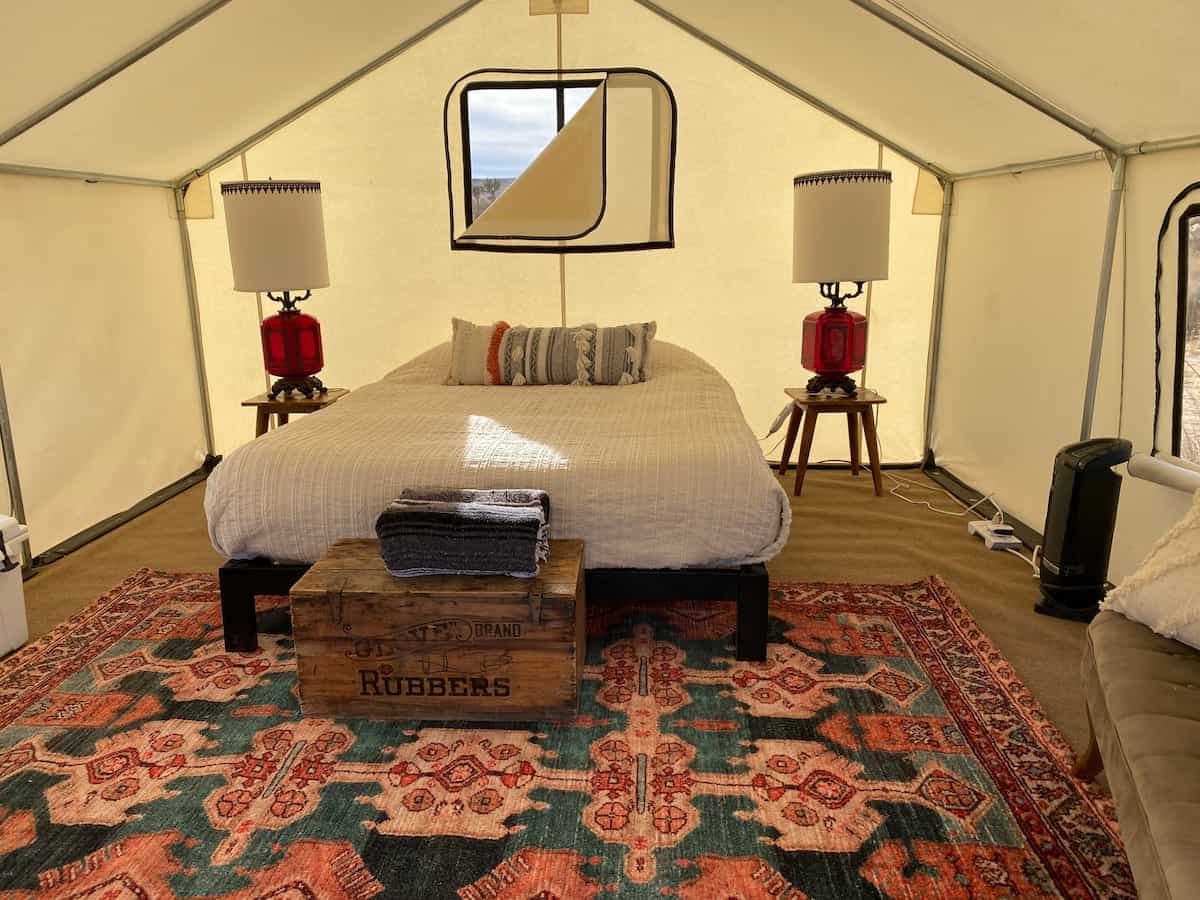 Joshua Tree Glamping: 11 Yurts, Airstreams, Stargazing Domes, & Luxury ...