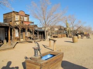 13 Abandoned Ghost Towns in California: Gold Rush Boom Towns & More ...