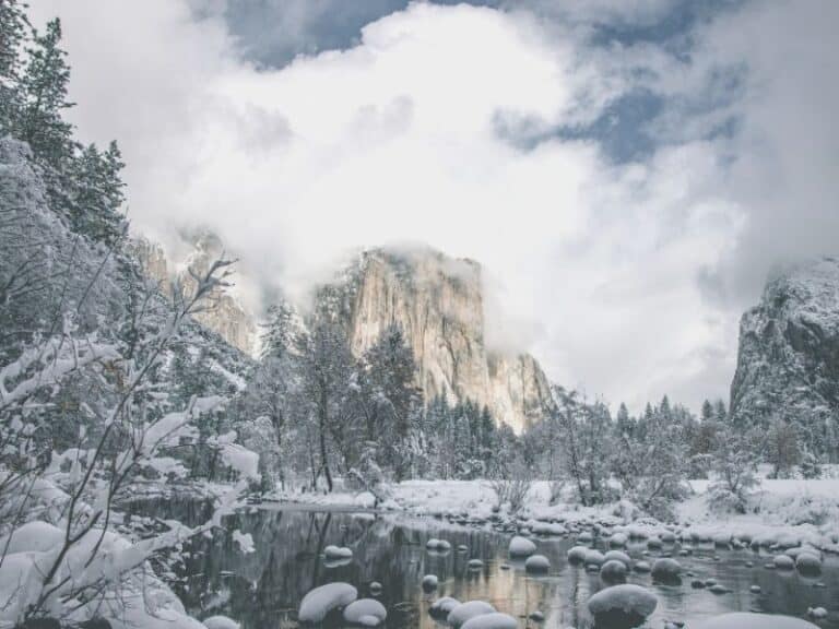 5 Spectacular Yosemite Winter Hikes for All Levels - California Crossroads